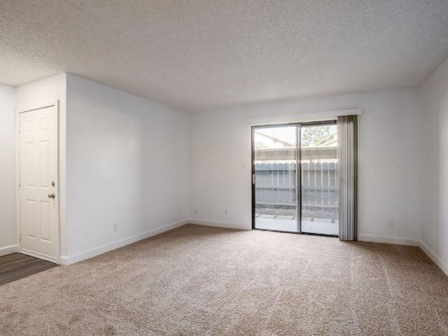 Welcome Home to Windemere! 1 Bedroom Apartment for Rent at 7087 N Thorne Ave, Fresno, CA 93650 Pinedale