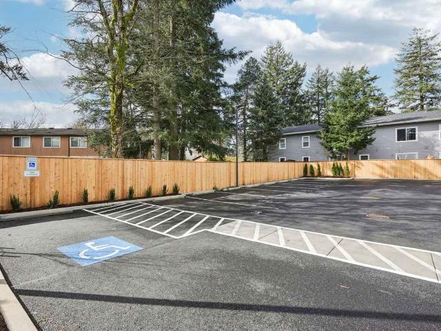 Welcome to Burnside Bluffs – Your New Urban Retreat! 2 Bedroom Apartment for Rent at 17528 E Burnside St, Gresham, OR 97233 Rockwood
