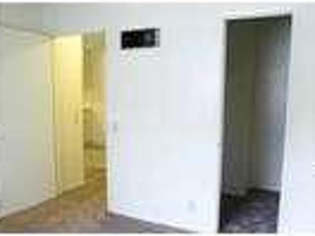 Welcome to Doriana Apartments. Pet OK!
