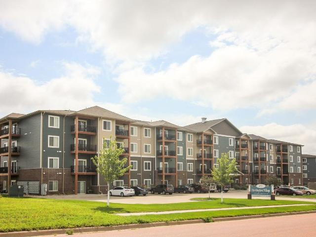Welcome to Huntington Village 1 Bedroom Apartment for Rent at 3600 S Grand Slam Ave, Sioux Falls, SD 57110