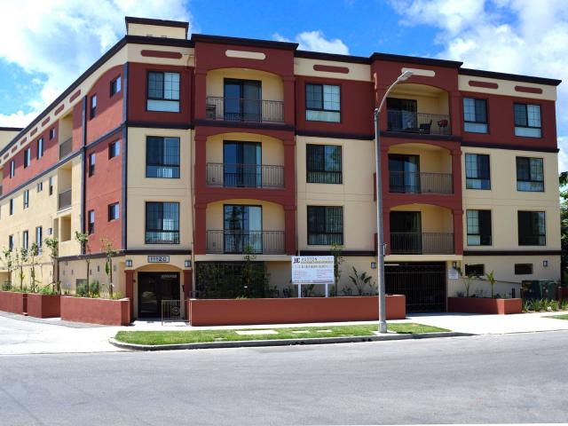 Welcome to Huston Court – Modern Living in the Heart of North Hollywood