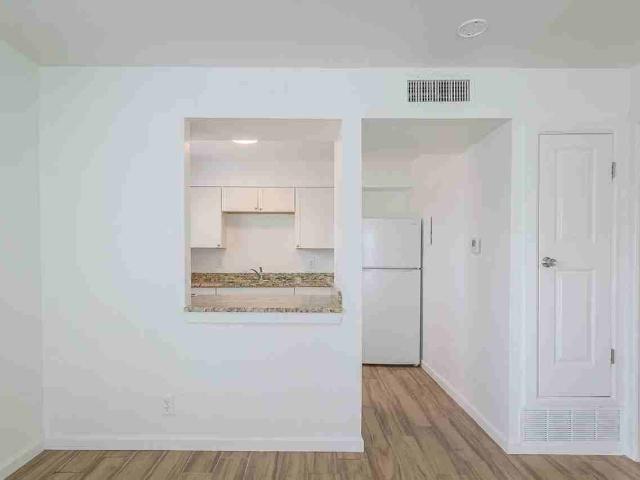 Welcome to La Puerta Del Sol 1 Bedroom Apartment for Rent at 8740 Gateway North Blvd, El Paso, TX 79904 Angel's Triangle