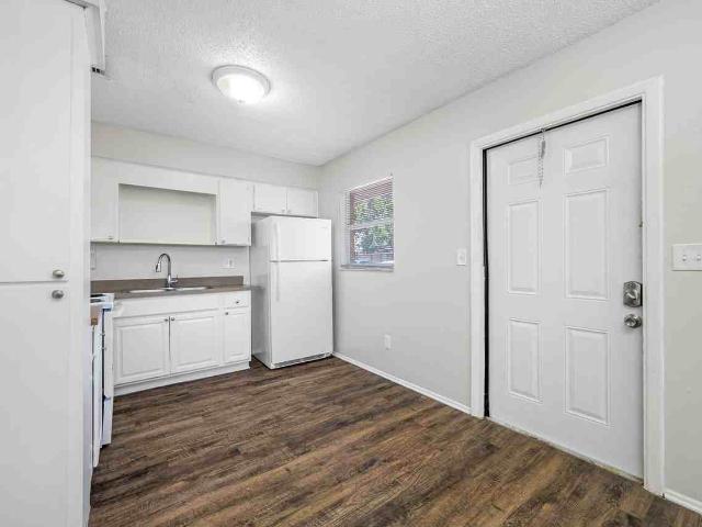 Welcome to Park Villas Apartments — comfortable 2 bedroom villa 2 Bedroom Apartment for Rent at 4520 76th Ave N, Pinellas Park, FL 33781