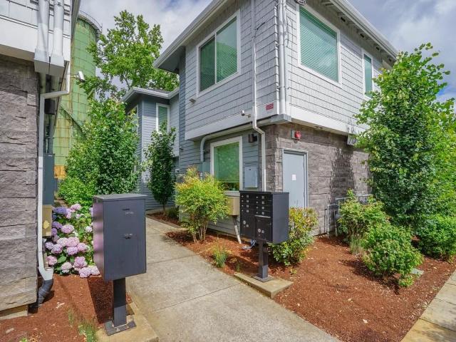 Welcome to Peregrine Place: Modern Comfort in the Heart of St. Johns 2 Bedroom Apartment for Rent at 7025 N Mohawk Ave, Portland, OR 97203 Cathedral Park