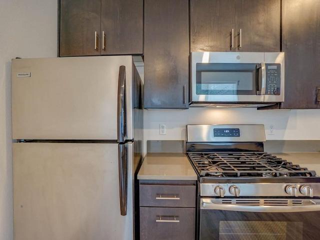 Welcome to Peregrine Place: Modern Comfort in the Heart of St. Johns 2 Bedroom Apartment for Rent at 7025 N Mohawk Ave, Portland, OR 97203 Cathedral Park