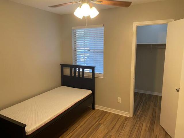 Welcome to Rolling Hills Home! Clean • Comfortable • Convenient