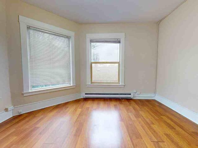 Welcome to Roycroft! A beautiful turn of the century property in Capitol Hill! First month free! 2 Bedroom Apartment for Rent at 317 Harvard Ave E, Seattle, WA 98102 Broadway