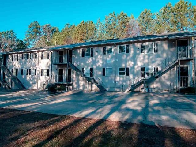 Welcome to The Trestles – Your Urban Escape 2 Bedroom Apartment for Rent at 3903 Comfort Ln, Durham, NC 27705