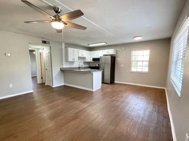 Welcome to The Waverly – South Tampa Living One Block from Bayshore 2 Bedroom Apartment for Rent at 3602 S Macdill Ave, Tampa, FL 33629 Bayshore Beautiful