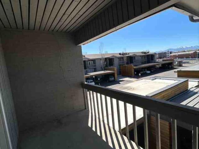 Welcome to The Shenandoah! 2 Bedroom Apartment for Rent at 380 E 3360 S, South Salt Lake, UT 84115 South Salt Lake City