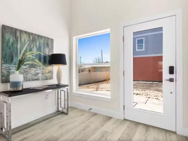Welcome to your dream townhome in Westminster! Move in Special.