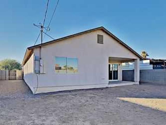 Welcome to 3114 E Mobile Ln Phoenix AZ 85040