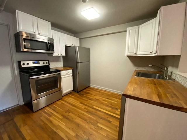 Welcome to 400 East Clayton Street! 2 Bedroom Apartment for Rent at 400 E Clayton St, Athens, GA 30601
