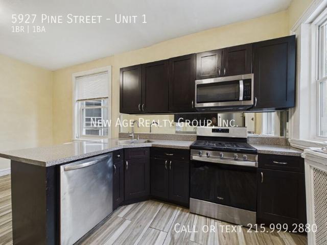 Welcome to 5927 Pine Street!