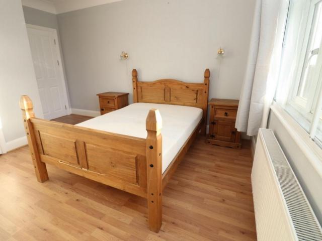 Welcoming bedroom in a shared flat in Richmond Has a Room