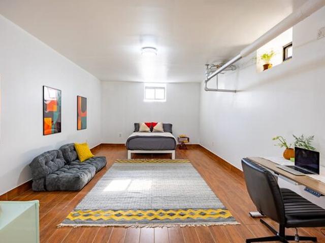Welcoming ROOM at The Parkside House