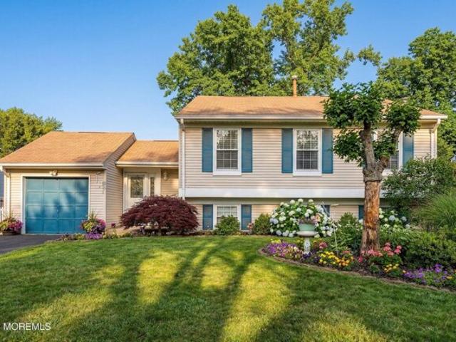 Weldon Rd, Manchester, Home For Sale