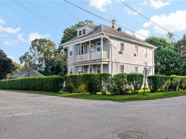 Welfare Ave, Warwick, Home For Sale