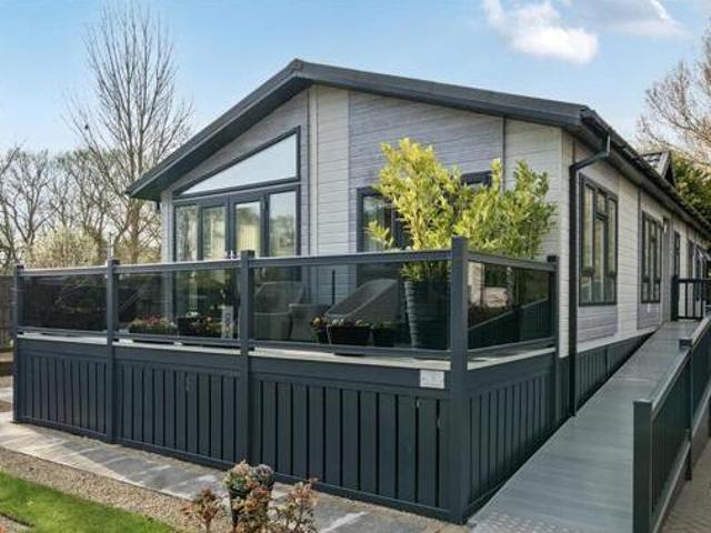 Welford Chase, Welford On Avon, 2 Bedroom Park