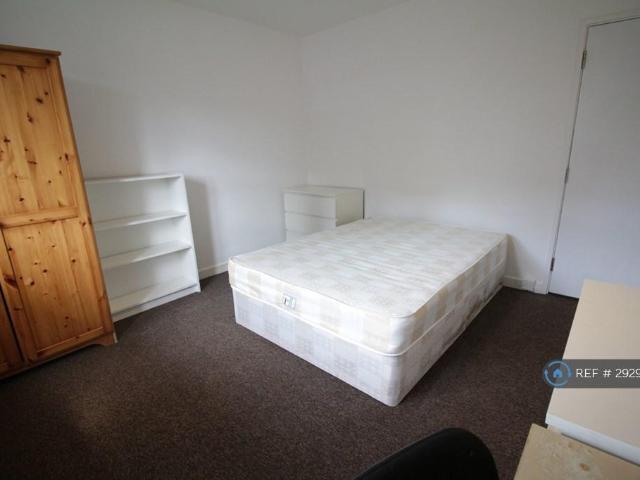 Welford Court, London, NW1 4 bed flat to rent £4,600 pcm £1,062 pw