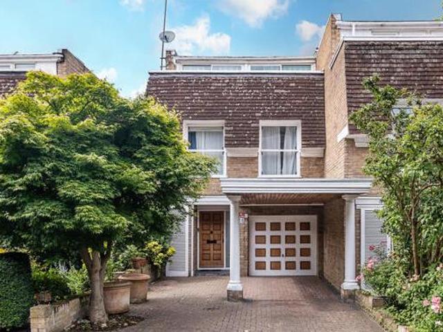 Welford Place, London, 4 Bedroom Semi detached