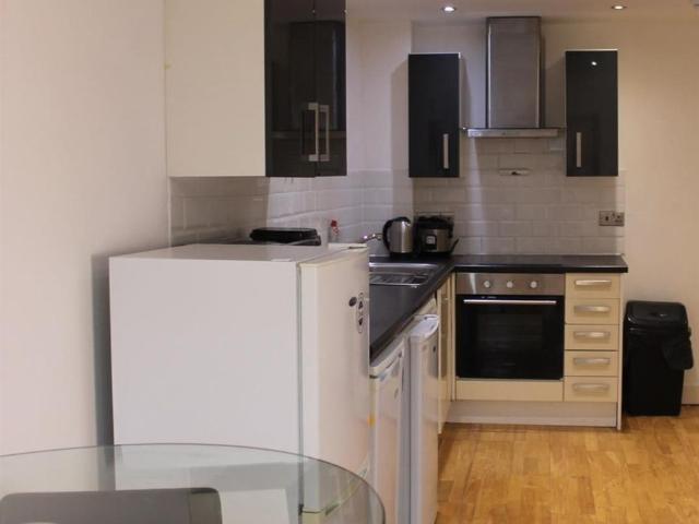 Welford Road, Knighton Fields, Leicester LE2, 1 bed flat to rent, £672 pcm | PrimeLocation