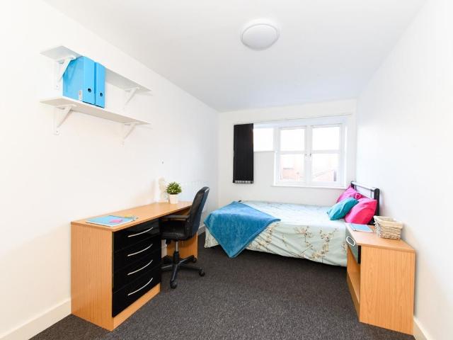 Welford Road, Knighton Fields, Leicester LE2, Studio to rent, £819 pcm | PrimeLocation