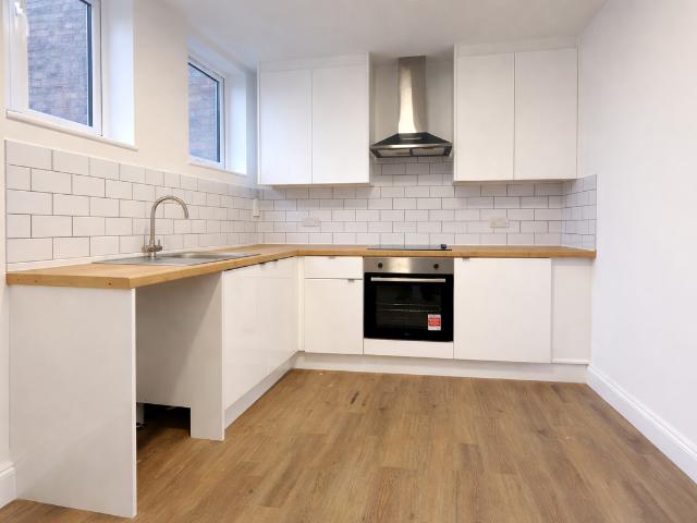 Welford Road, Leicester LE2, 2 bed flat to rent, £875 pcm | PrimeLocation
