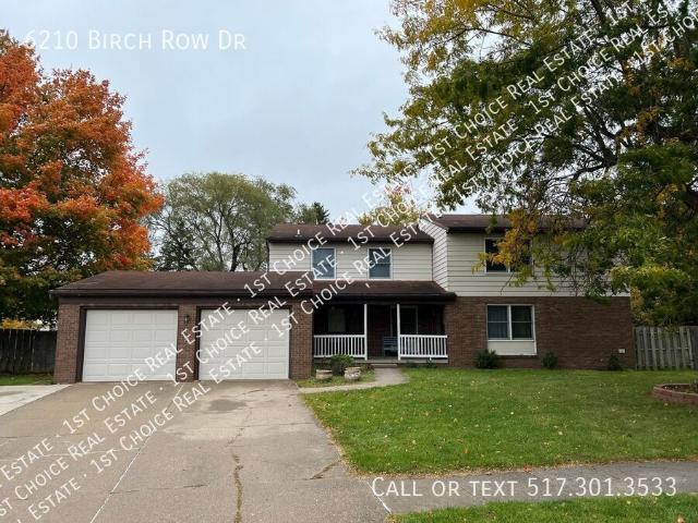 Well Maintained 3 BDR 2.5 BTH Duplex w/ Garage, Basement, Fenced Yard