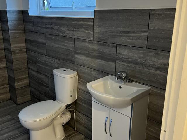 Well Maintained 3 bedroom house
