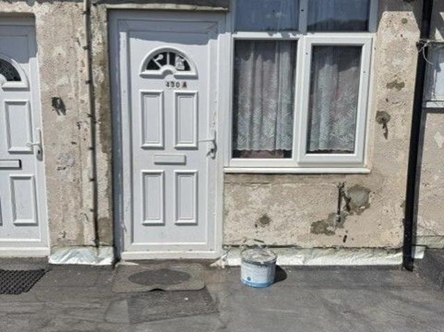 Well Hall Road, Eltham, London, London SE9, Studio to rent, £1,400 pcm | PrimeLocation