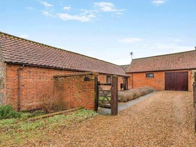 Well Lane, Sparham, 4 Bedroom Barn