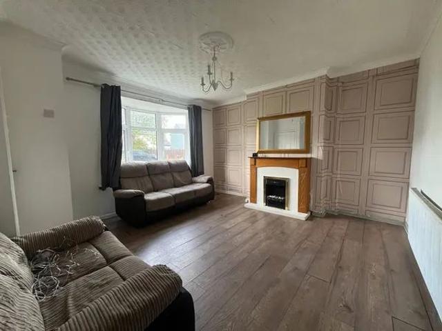 Well Lane, Walsall, WS3, Property for rent