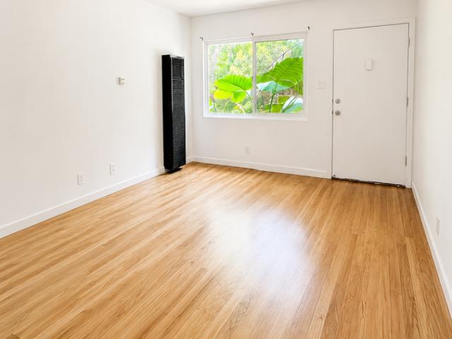 Well Located 1BR Apartment | Water & Trash Included!