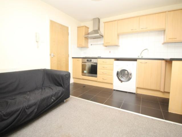 Well Presented 1 Bed Flat to Rent – Beeston