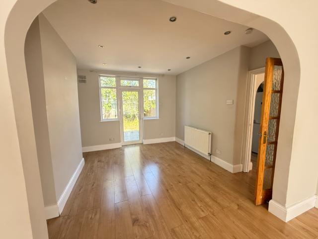 Well Presented 3 Bed Family Home in Greenford, Available Now