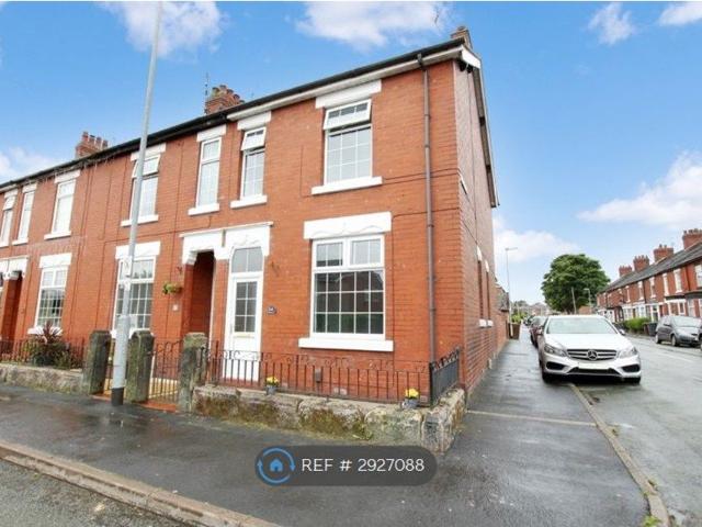 Well Street, Biddulph, Stoke On Trent ST8, 3 bed end terrace house to rent, £1,075 pcm | PrimeLocation