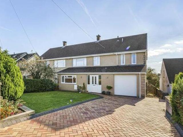 Well Street, Laleston, 4 Bedroom Semi detached