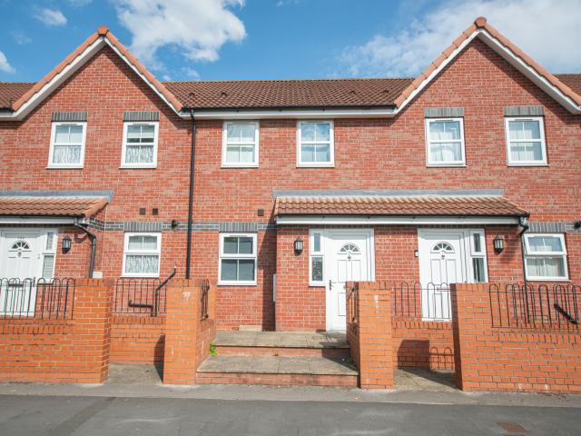 Well situated three bedroom terrace house in HU5 now available to view!