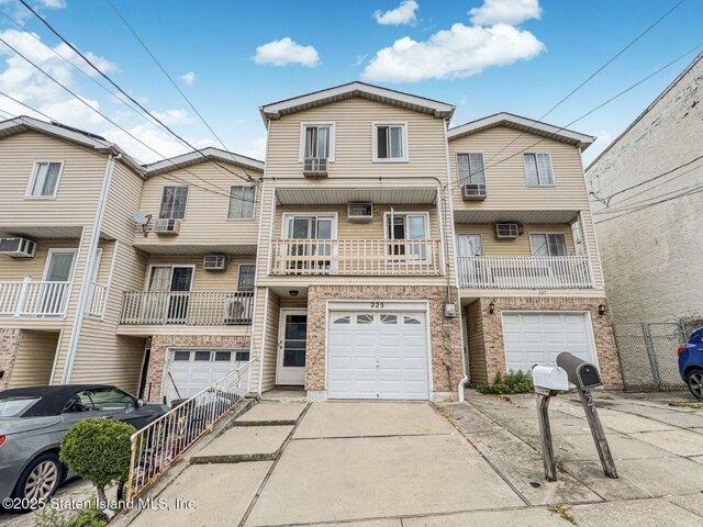 Wellbrook Ave, Staten Island, Home For Sale