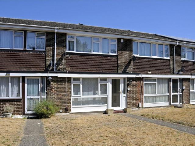Wellbrook Road, Kent BR6 3 bed terraced house to rent £2,475 pcm £571 pw