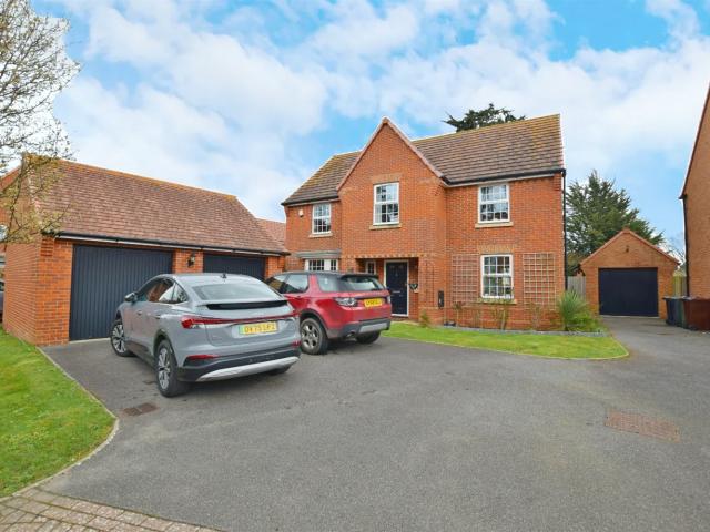 Wellers Close, Felpham, Bognor Regis, PO22