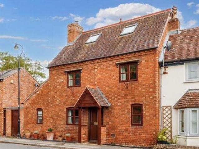 Wellesbourne Road, Barford, 3 Bedroom Terraced
