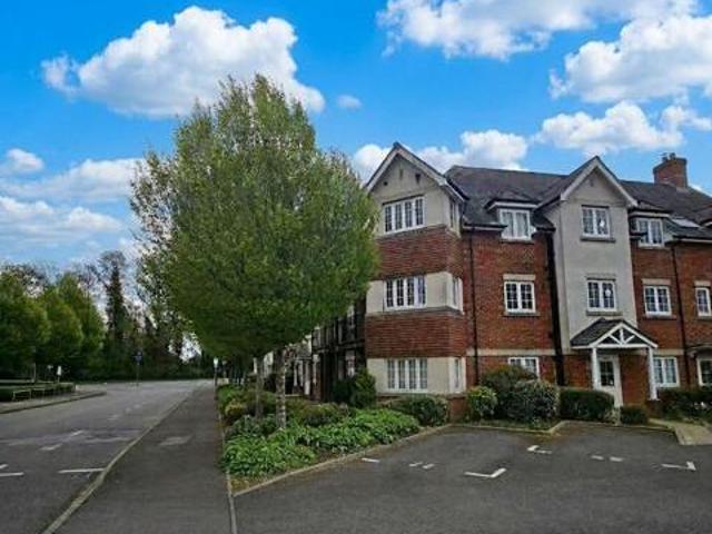 Wellesbourne Road, High Wycombe, 1 Bedroom Flat