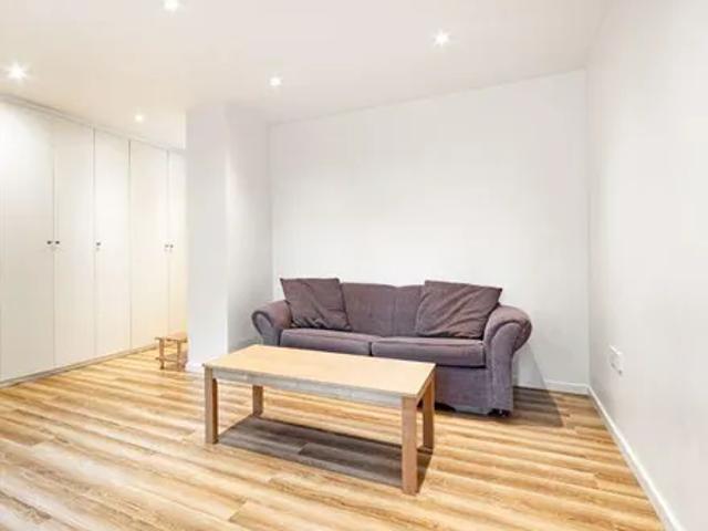 Wellesley Court, London, W9 1RG, United Kingdom | 1 bed apartment for rent #167578966 | Rentberry
