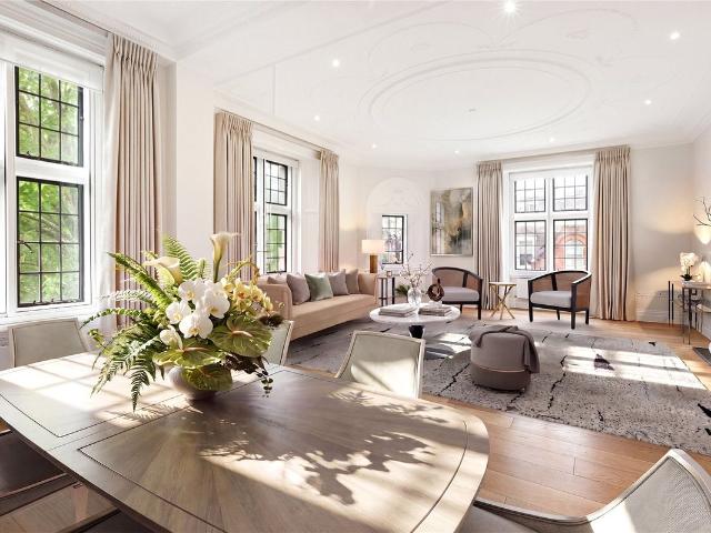 Wellesley House, Sloane Square, London SW1W, 4 bed flat to rent, £21,450 pcm | PrimeLocation