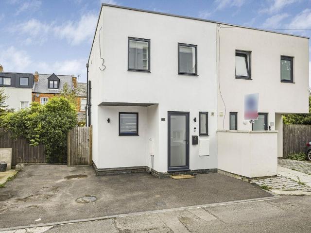 Wellesley Road, Cheltenham, Gloucestershire GL50, 2 bed semi detached house to rent, £1,600 pcm | PrimeLocation