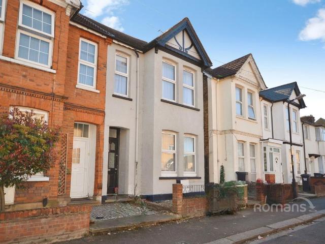 Wellesley Road, Slough, Berkshire SL1, 4 bed semi detached house to rent, £2,150 pcm | PrimeLocation