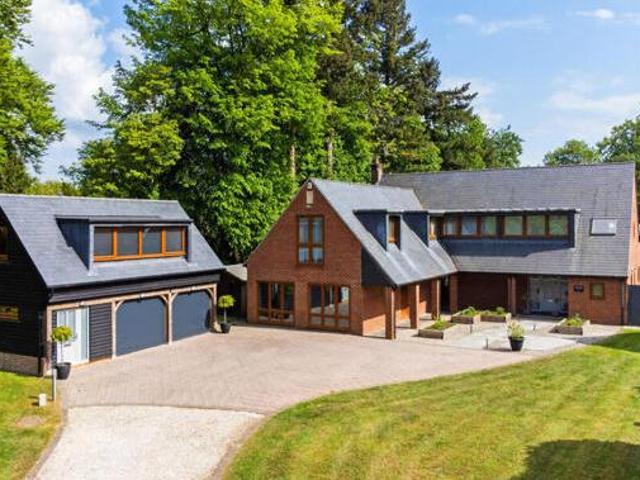 Wellhouse Road, Beech, 5 Bedroom Detached