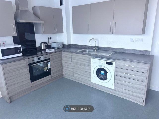 Wellingborough Road, Northampton NN1, 9 bed flat to rent, £7,300 pcm | PrimeLocation